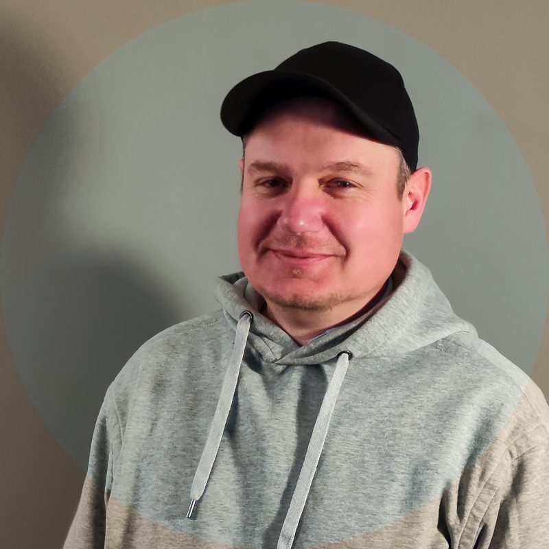 pristec GmbH > 5-Achs-CNC-Bearbeitung